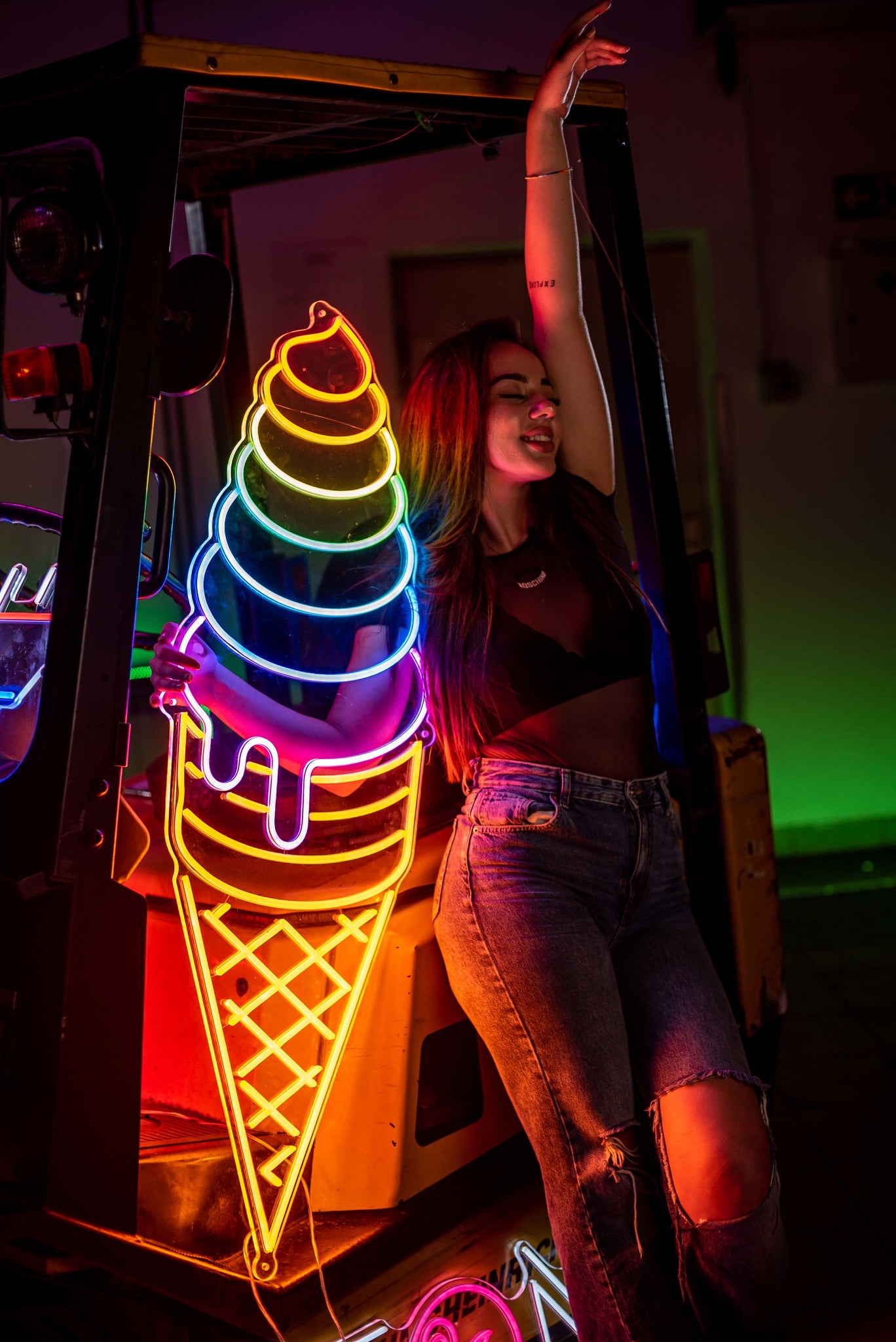 ice cream- Ready to ship — make neon sign